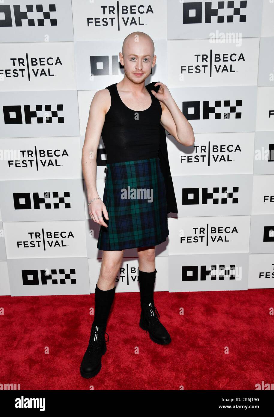 John Bell attends the premiere of "Outlander" season 7 during the ...