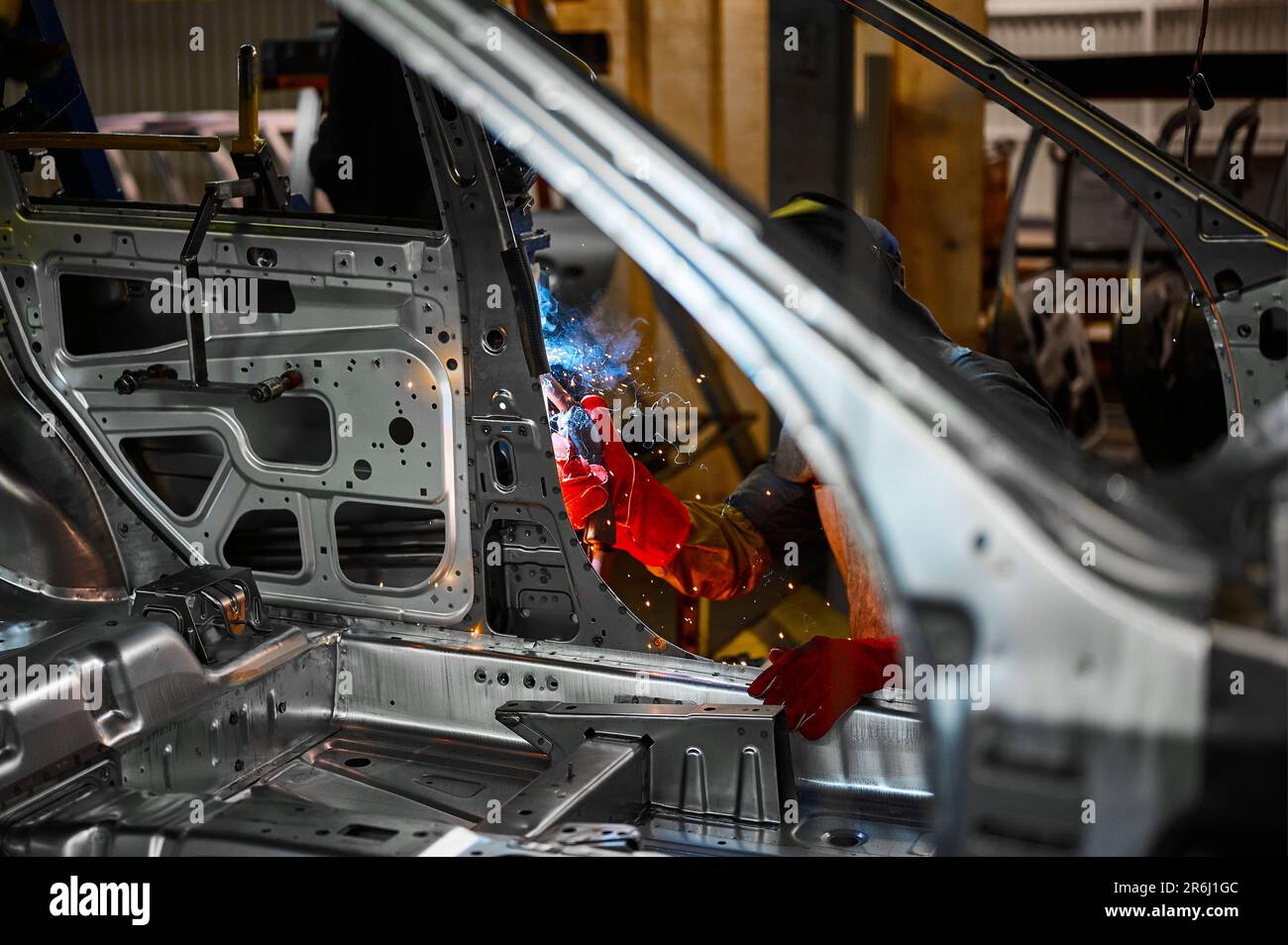 Car body parts manufacturing hi-res stock photography and images - Alamy