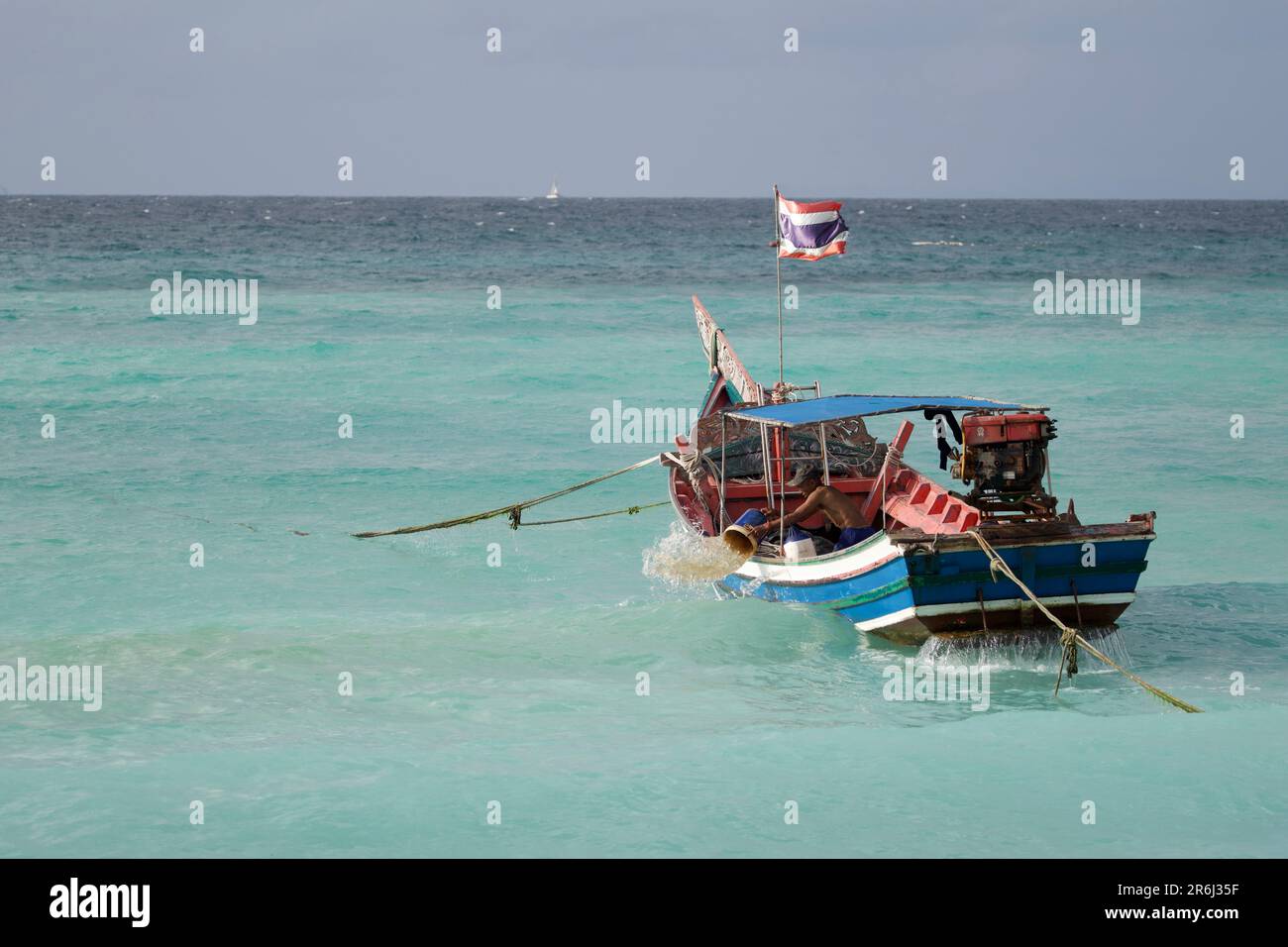 Boat windy island hi-res stock photography and images - Alamy