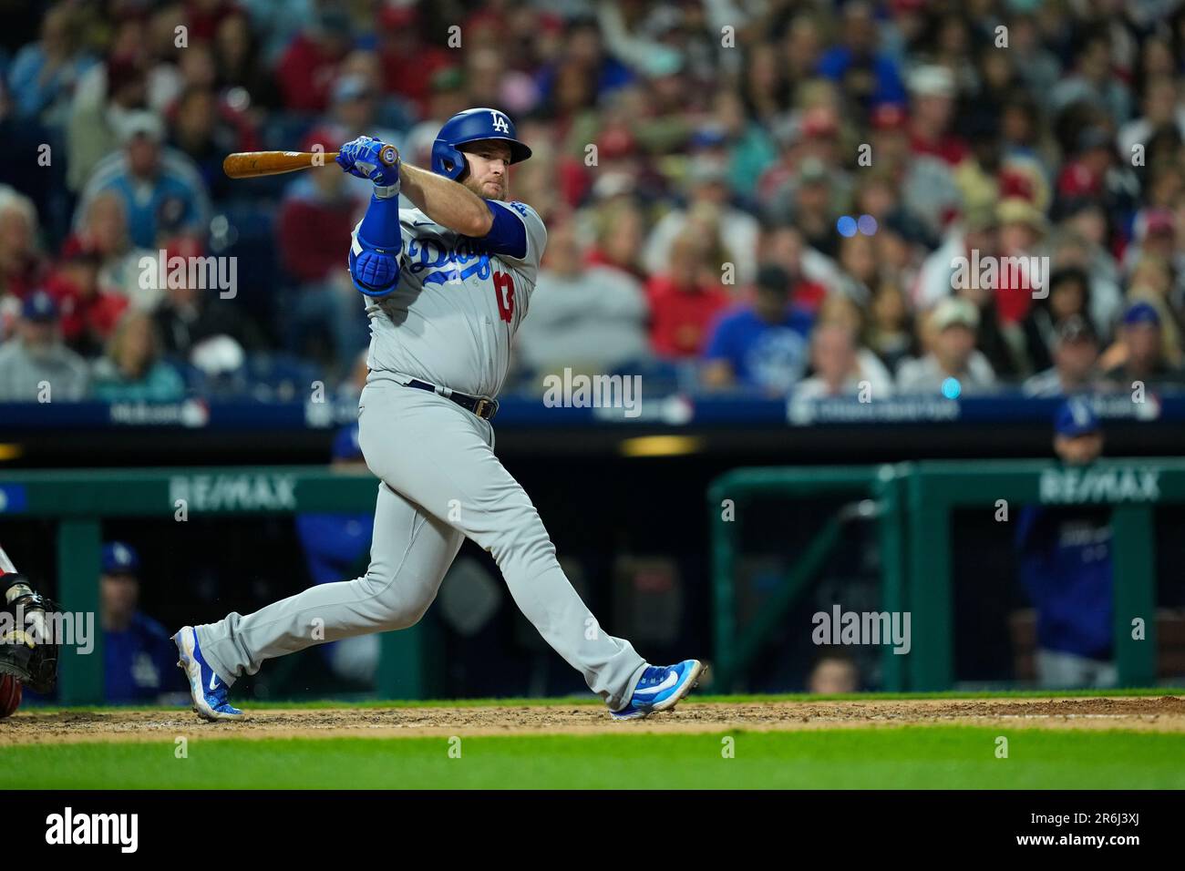 Los Angeles Dodgers' Max Muncy plays during the sixth inning of a ...