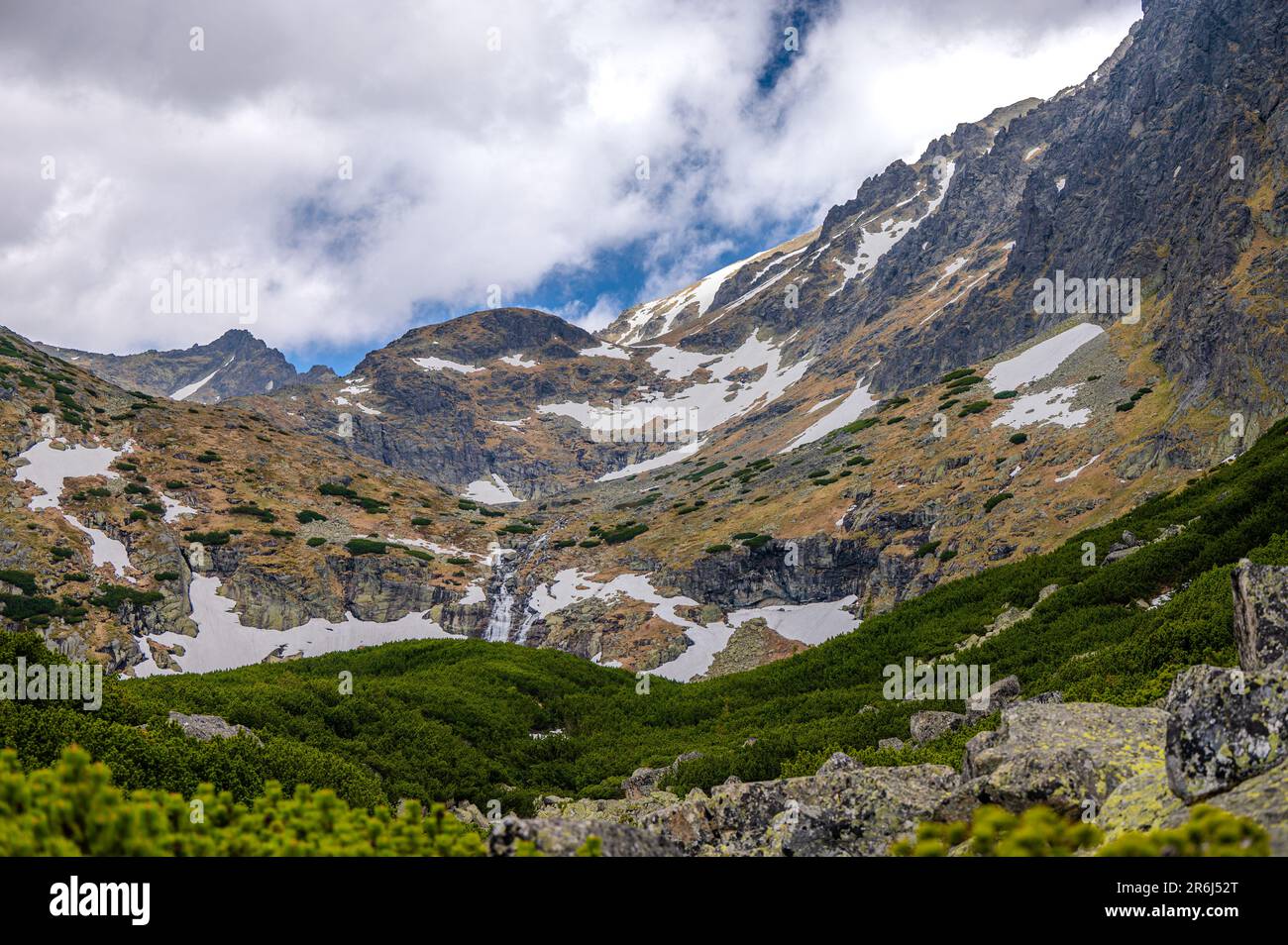 Tatra mountains spring landscape hi-res stock photography and images ...