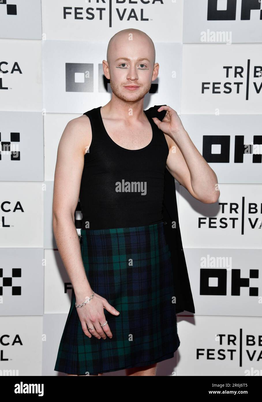 John Bell attends the premiere of "Outlander" season 7 during the ...