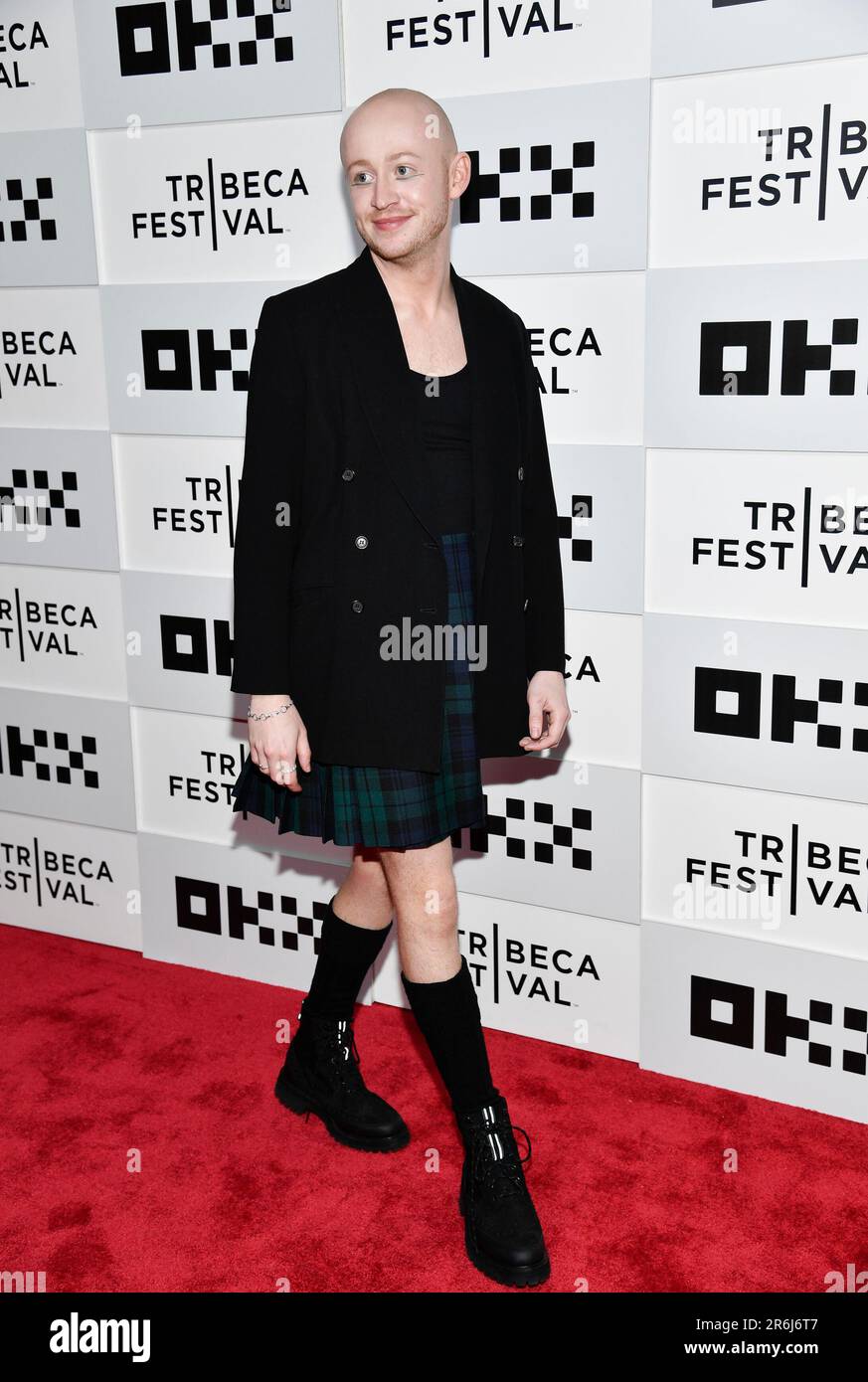 John Bell attends the premiere of "Outlander" season 7 during the ...