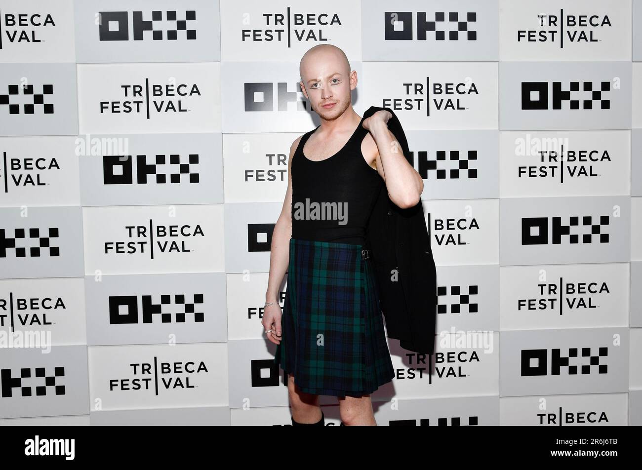 John Bell attends the premiere of "Outlander" season 7 during the ...