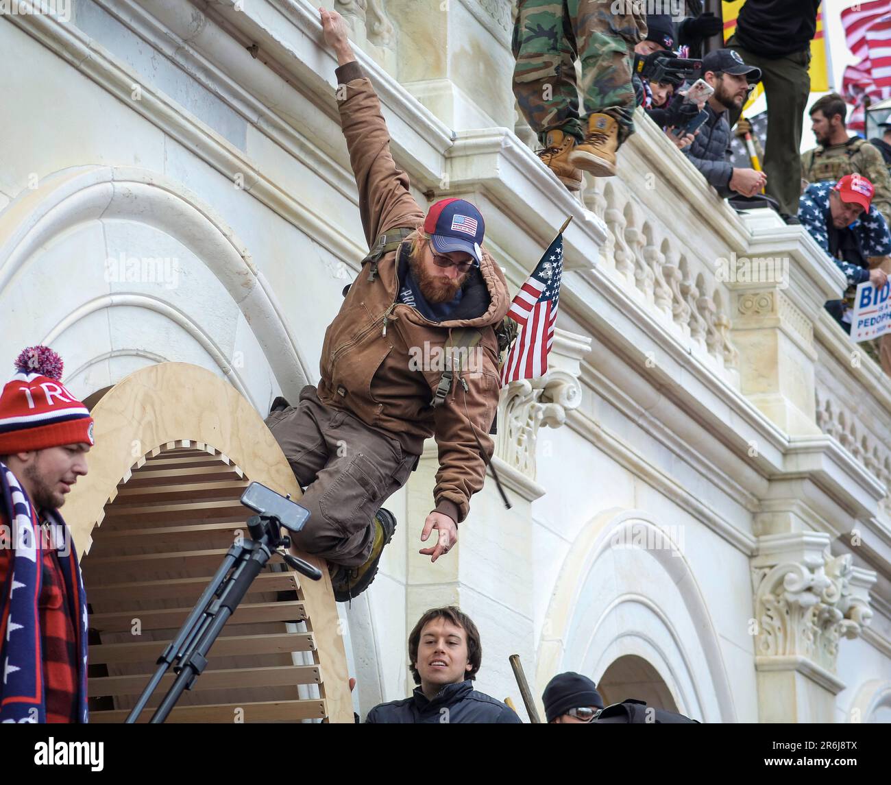 Capitol riots protestors hi-res stock photography and images - Alamy