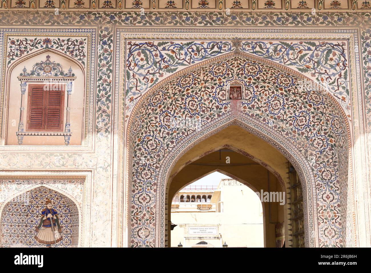 Close up of Udai Pol, City Palace, Jaipur Stock Photo - Alamy