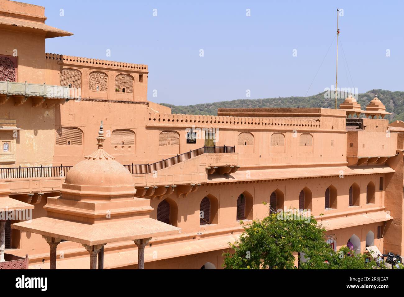 View of the first courtyard of fort Amer Stock Photo - Alamy