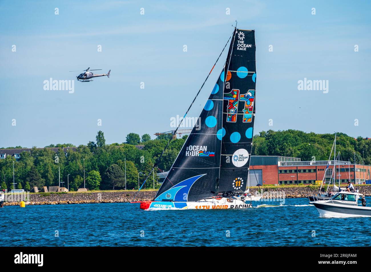 Kiel, Deutschland, 09. Juni 2023, The Ocean Race, Fly-By in Kiel. Fünf ...