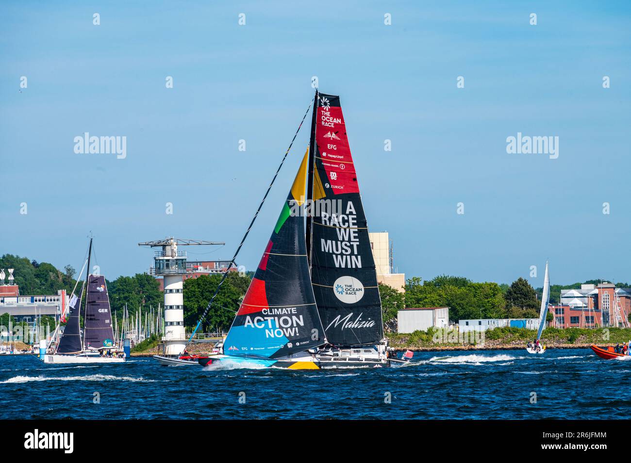 Kiel, Deutschland, 09. Juni 2023, The Ocean Race, Fly-By in Kiel. Fünf ...