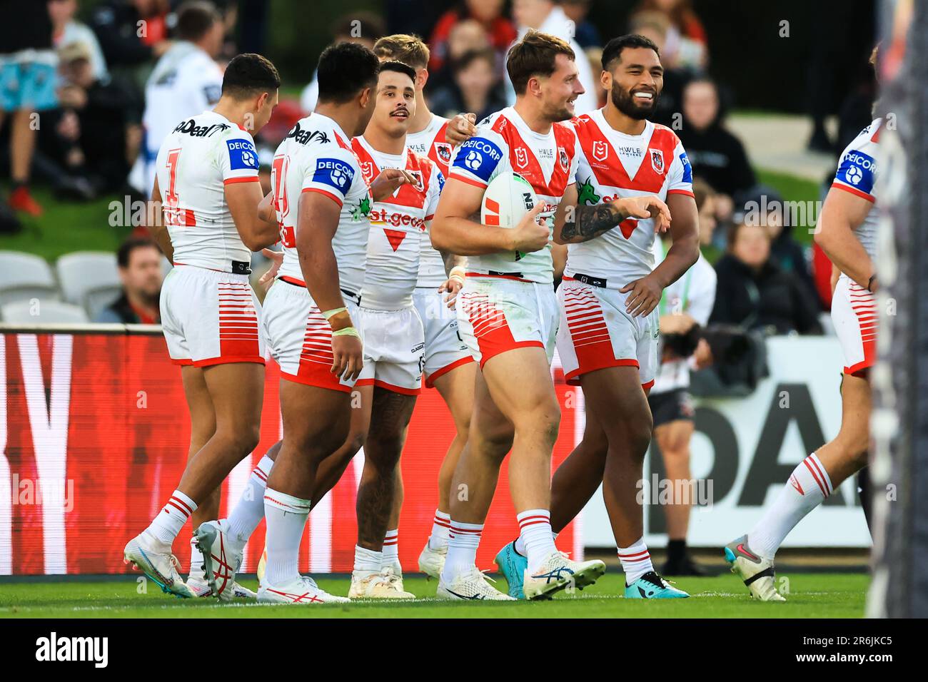 Sydney, Australia. 10th June, 2023. Dragons celebrate the try of ...