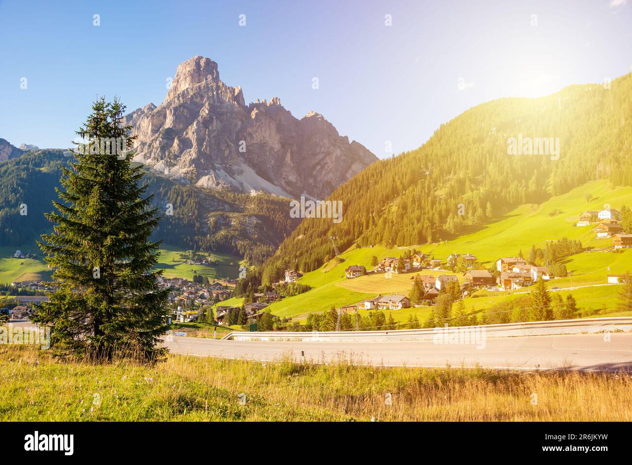 Dolomite alps in northern Italy, beautiful mountain landscape Stock ...