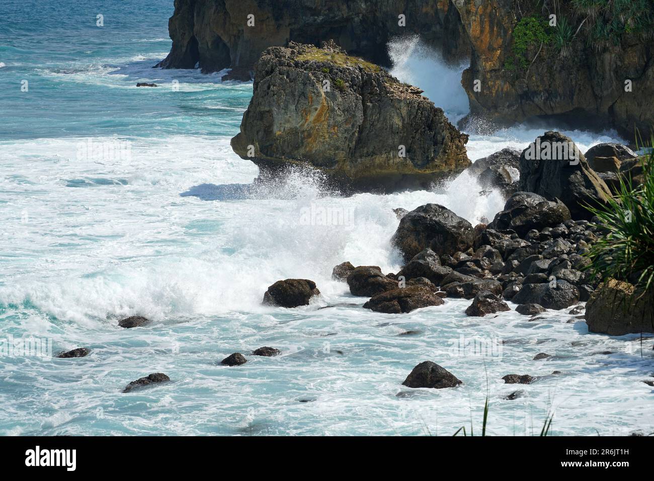 Watu bale beach hi-res stock photography and images - Alamy