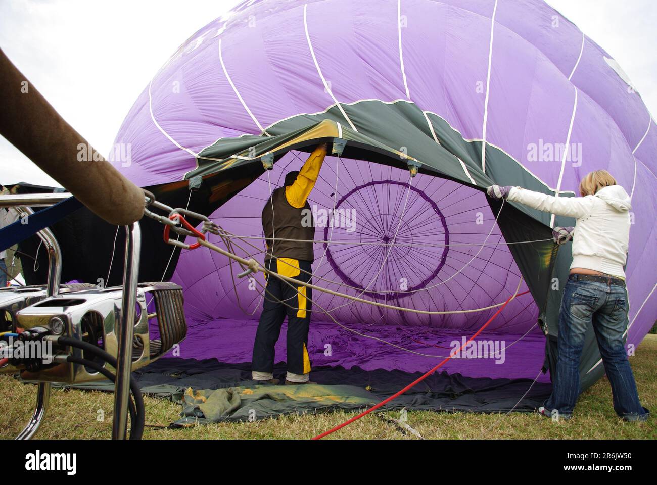 Preparations for inflating the hot air balloon Stock Photo - Alamy