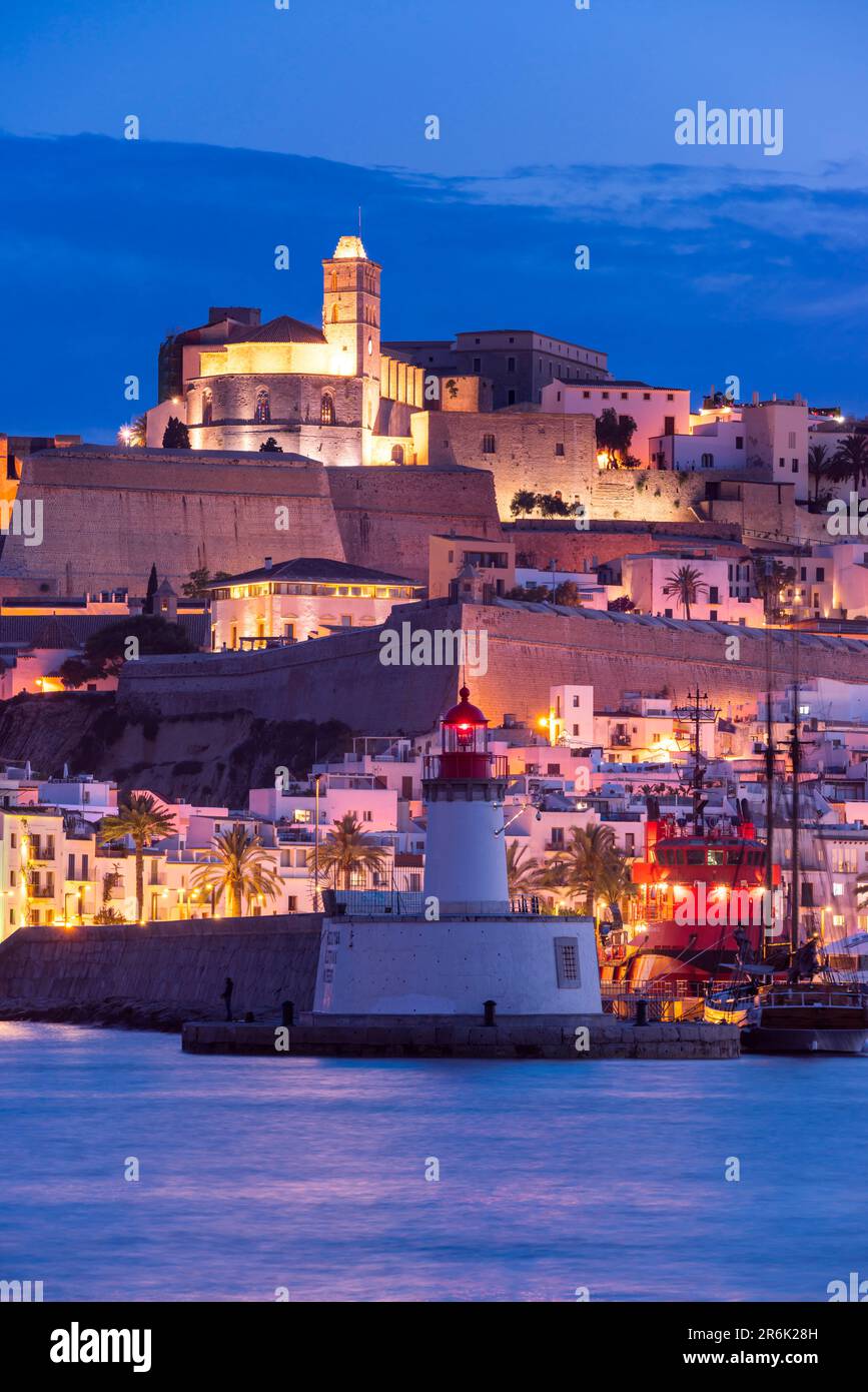 Lighthouse old port evening hi-res stock photography and images - Alamy