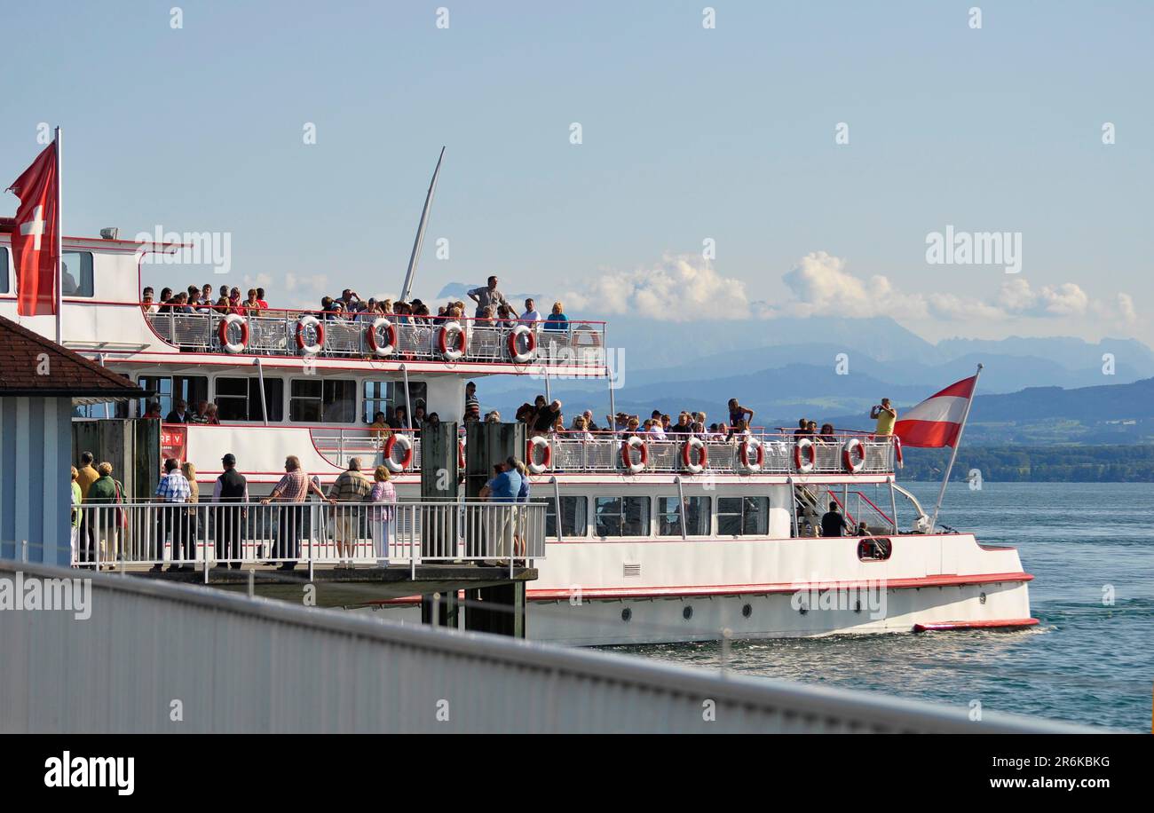 Jetty on Lake Constance, Lake Constance shipping, Immenstaad, jetty for ...