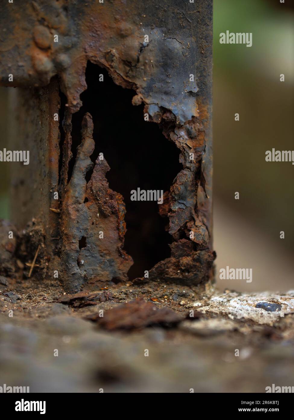 Corroded iron rod hi-res stock photography and images - Alamy