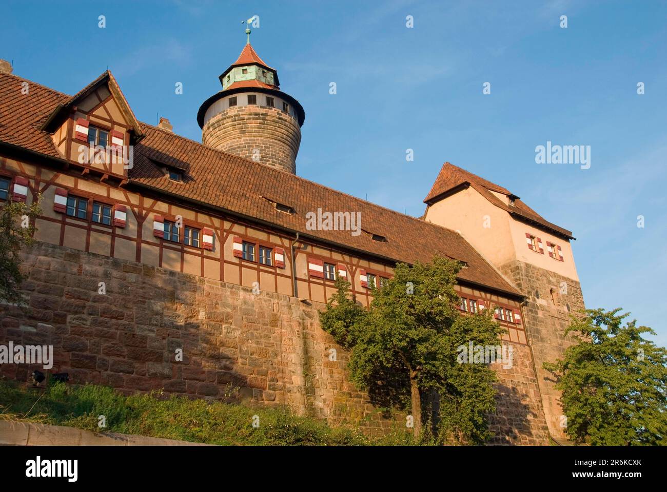 Imperial Castle, Celestial Stables and Sinwell Tower, Nuremberg ...