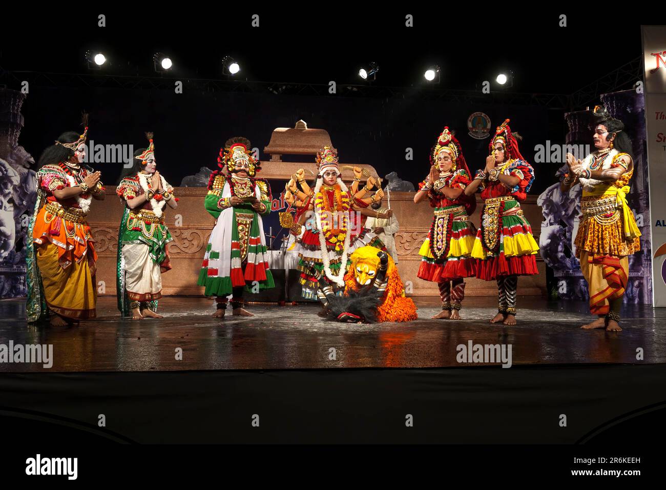 Yakshagana, Mahishamardini epic, traditional folk dance by Sri ...
