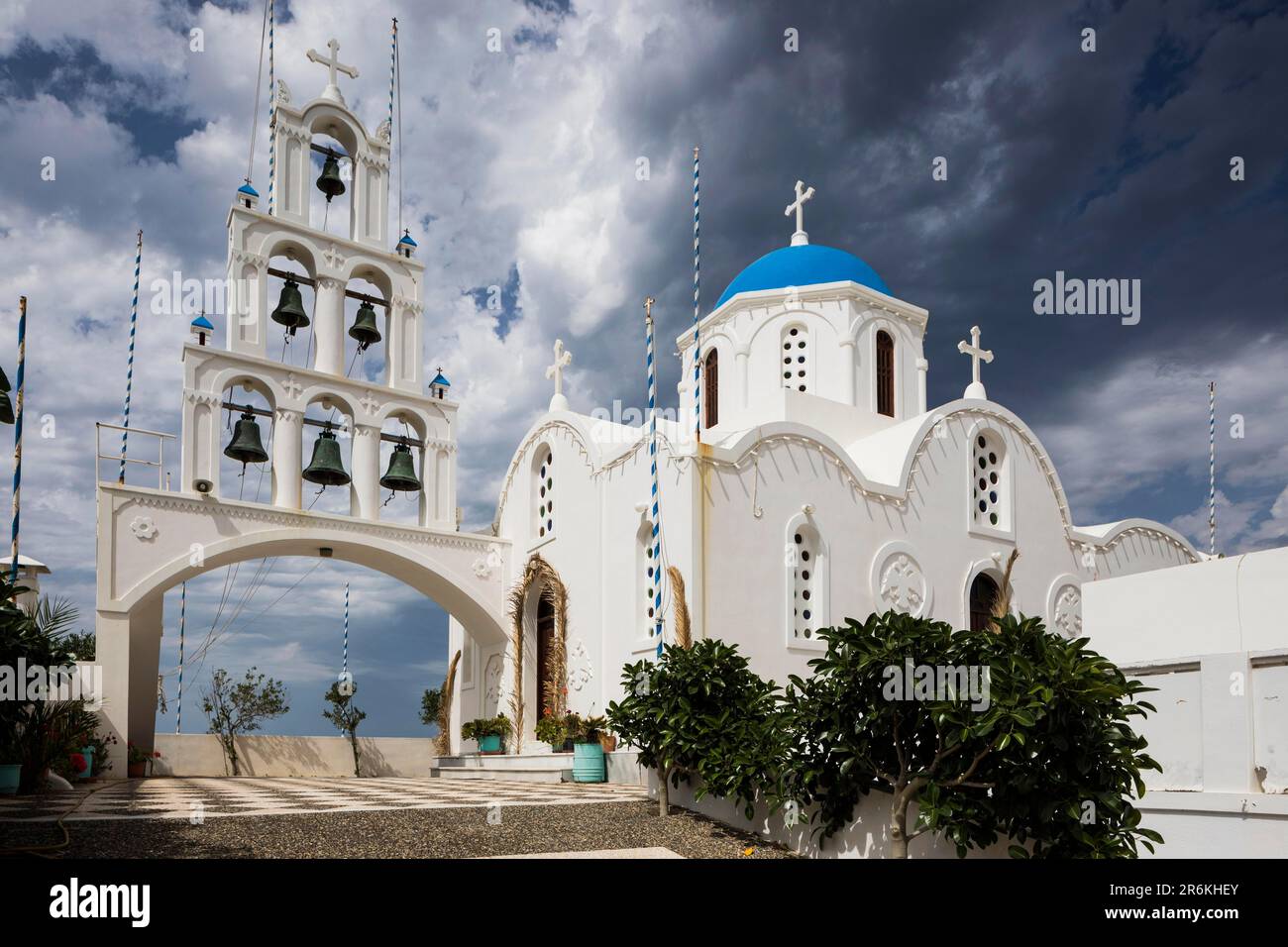 Karterados and santorini hi-res stock photography and images - Alamy