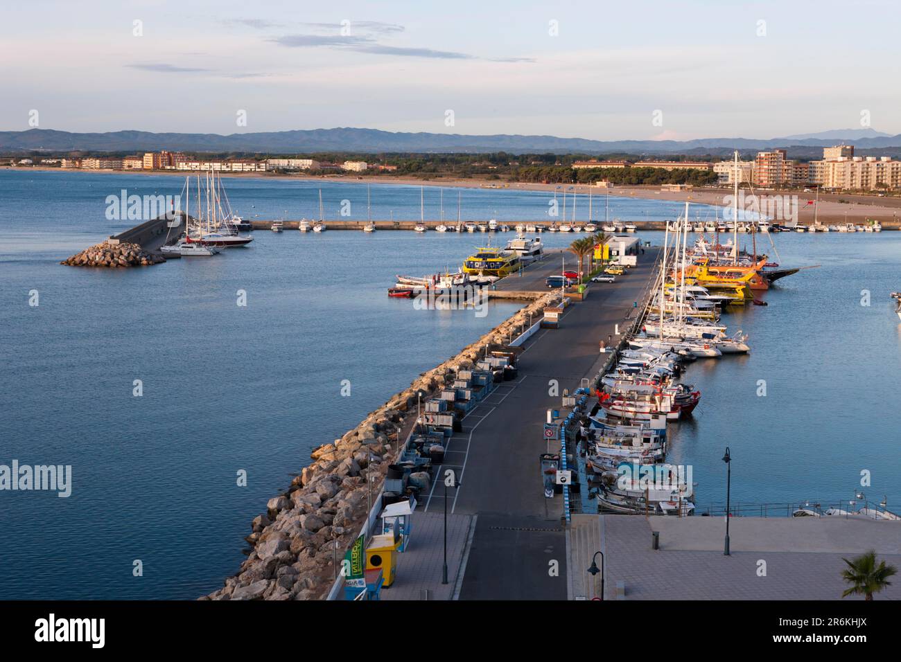 L estartit hi-res stock photography and images - Alamy