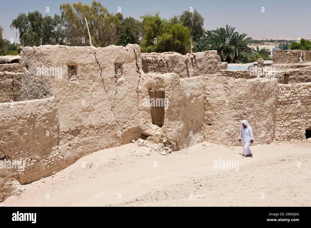 Old Town Al Qasr, Dakhla Oasis, Libyan Desert, El Qasr, Egypt Stock ...