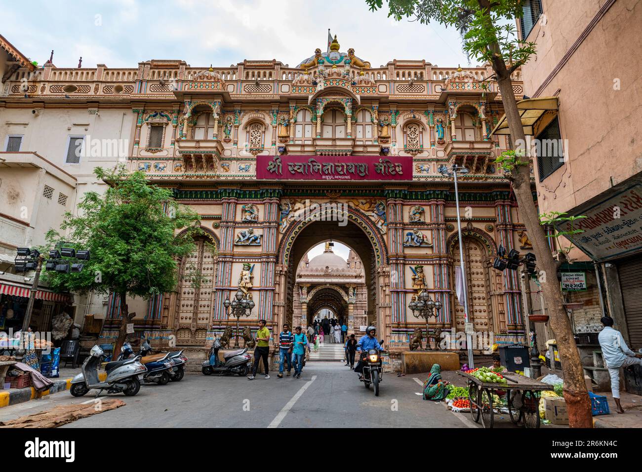 Swaminarayan Pakodi Centre, UNESCO World Heritage Site, Ahmedabad ...