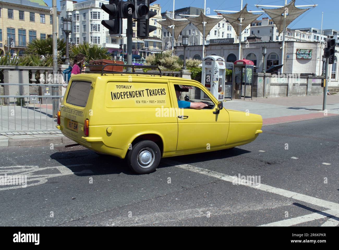 Reliant Robin Van in Yellow RAT 6M Totally Independent Traders at the ...