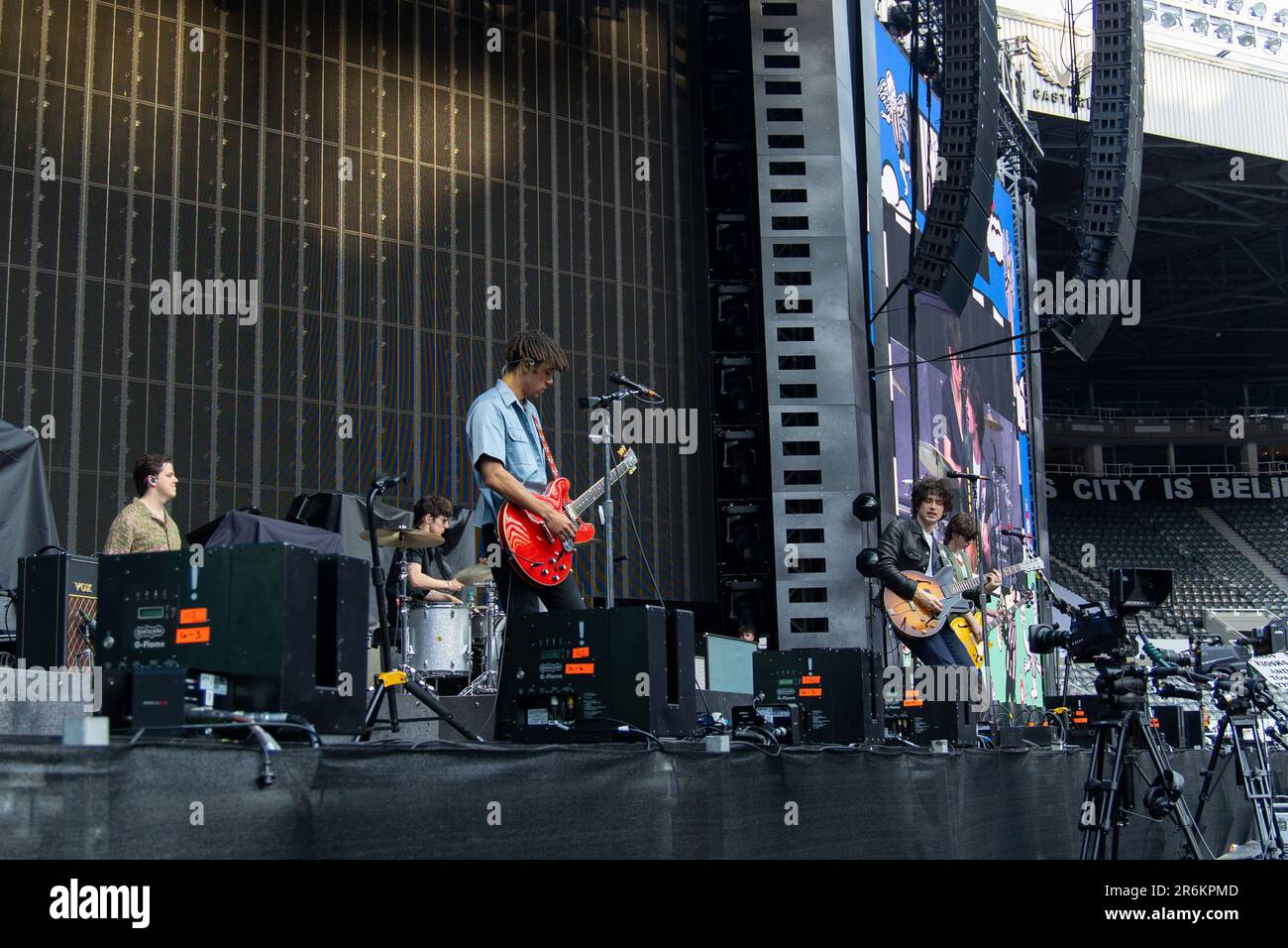 Inhaler band 2023 hi-res stock photography and images - Alamy