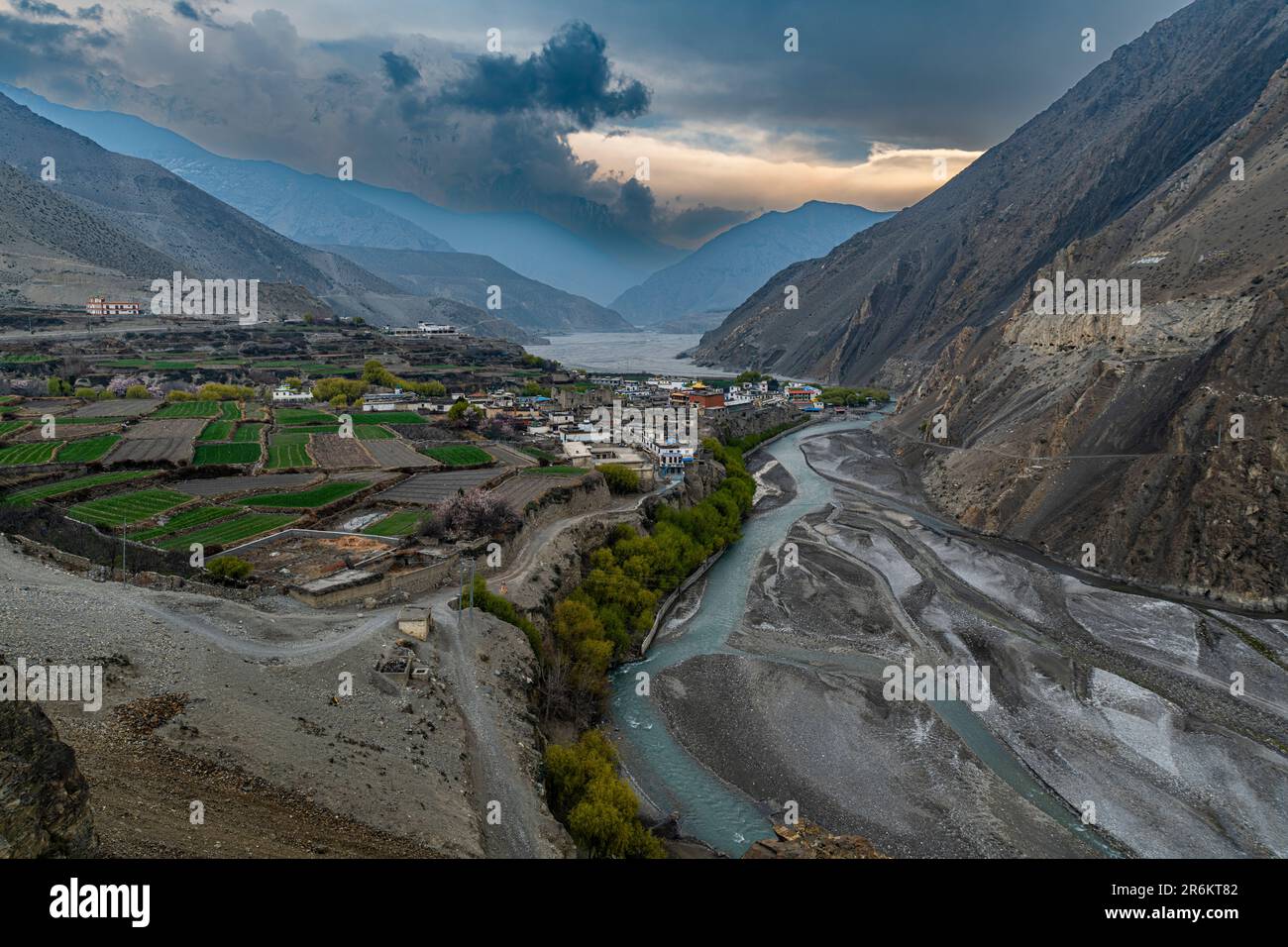 Kagbeni village, Kingdom of Mustang, Himalayas, Nepal, Asia Stock Photo ...