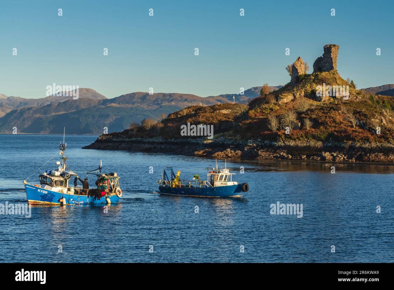 Castle Moil overlooking Kyleakin Harbour, The Isle of Skye, Inner ...