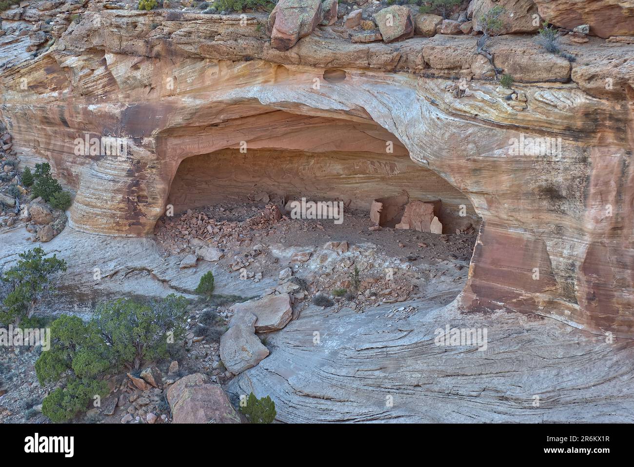 The haunted Massacre House Ruins in Canyon del Muerto (Canyon of the ...