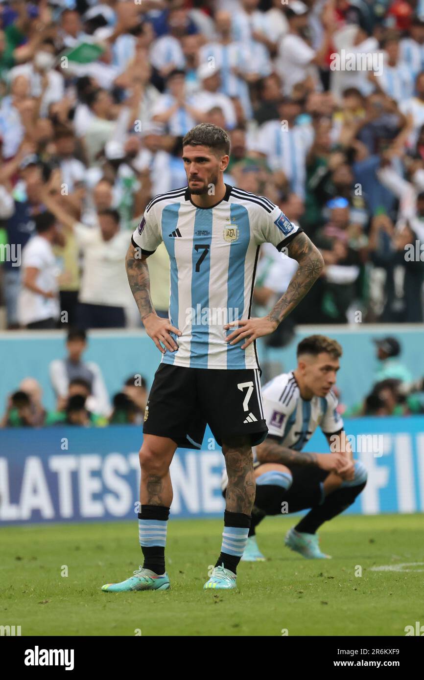 Messi argentina sad hi-res stock photography and images - Alamy