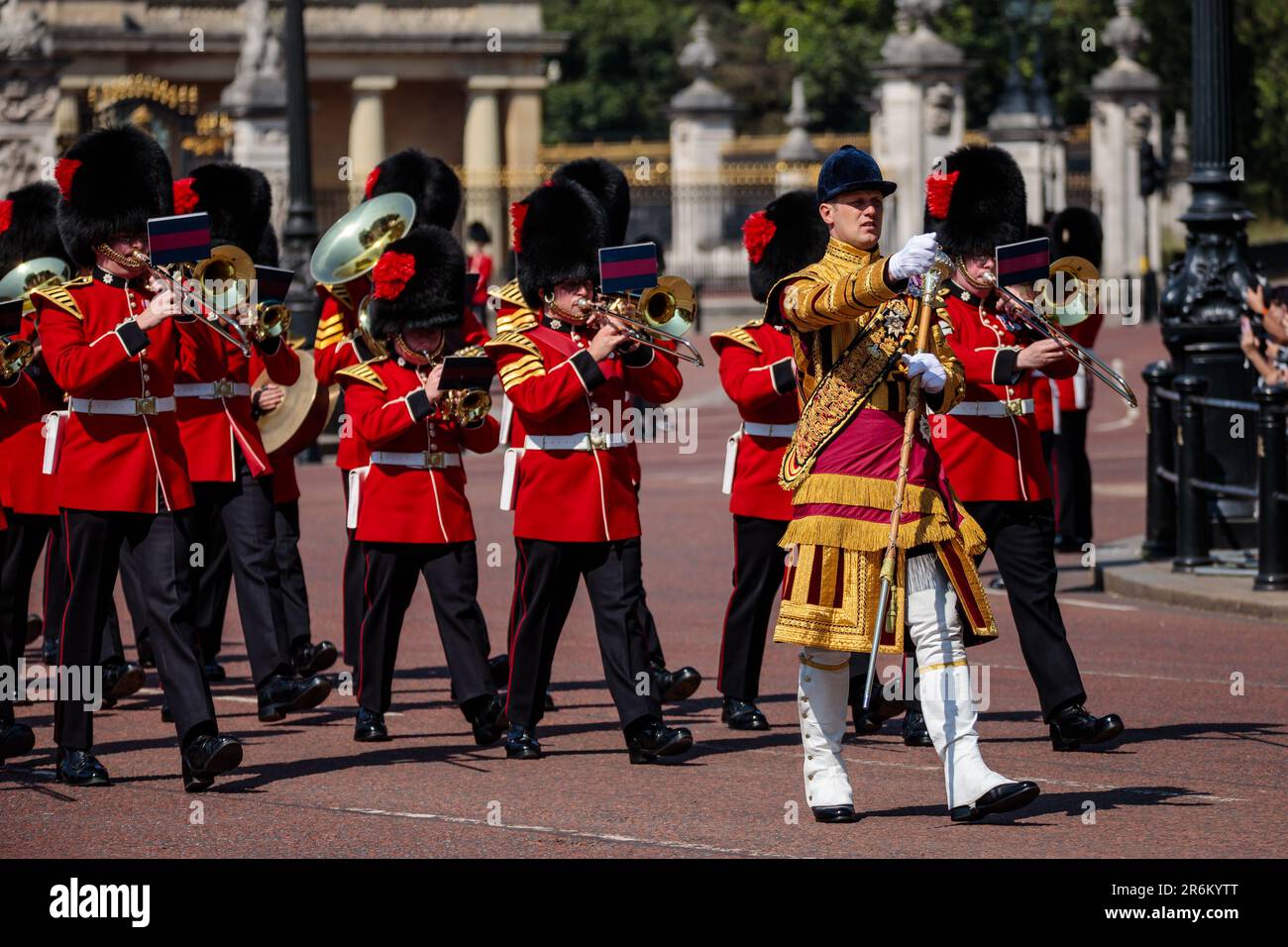 2023 rose parade hi-res stock photography and images - Alamy