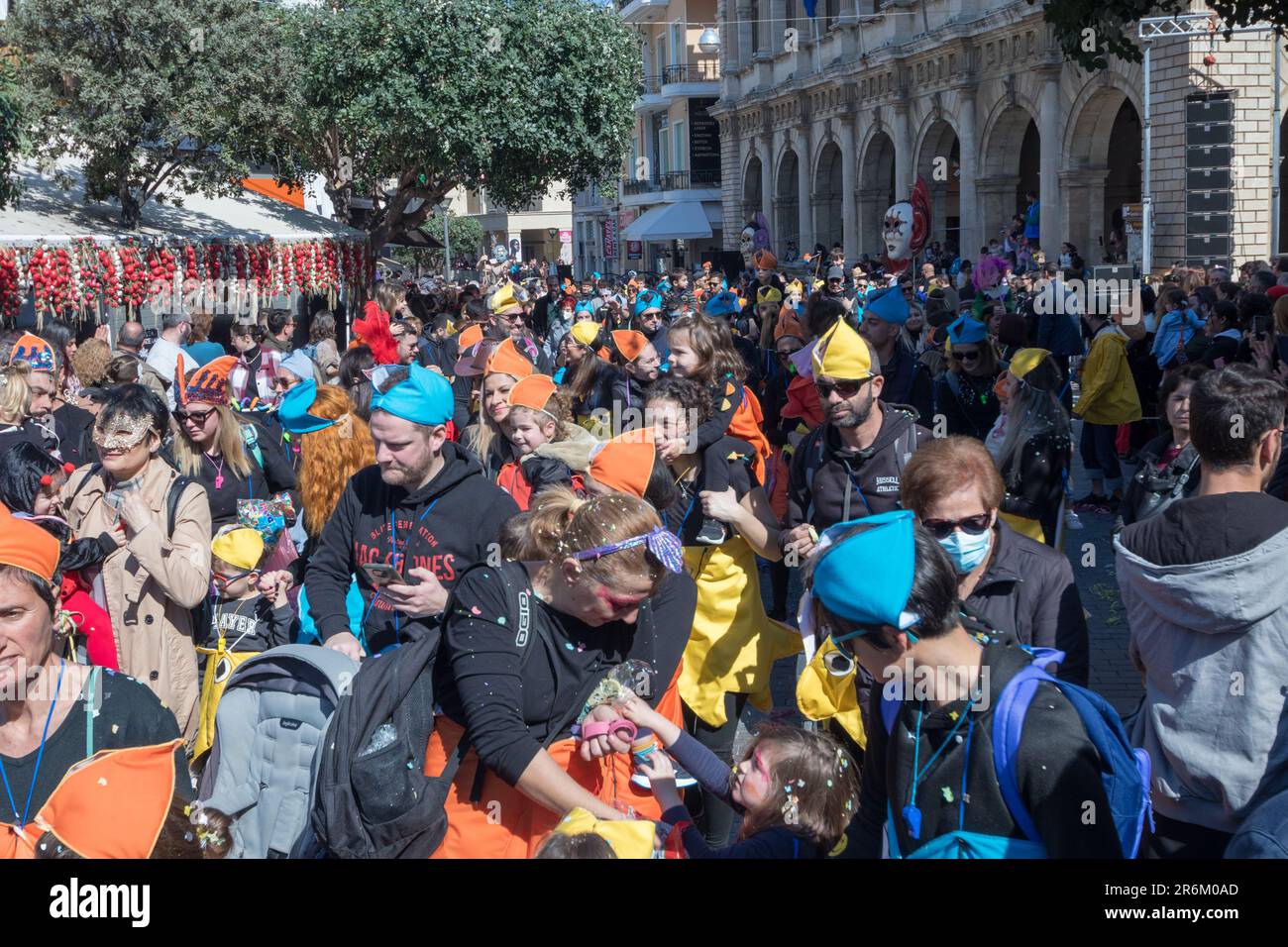 Crowd at mardi gras hi-res stock photography and images - Alamy