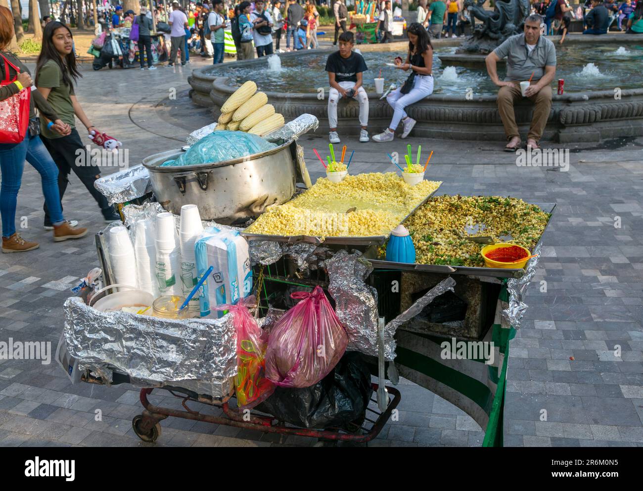 Stall selling fast food sweet corn snacks, Alameda Central Park, Mexico ...