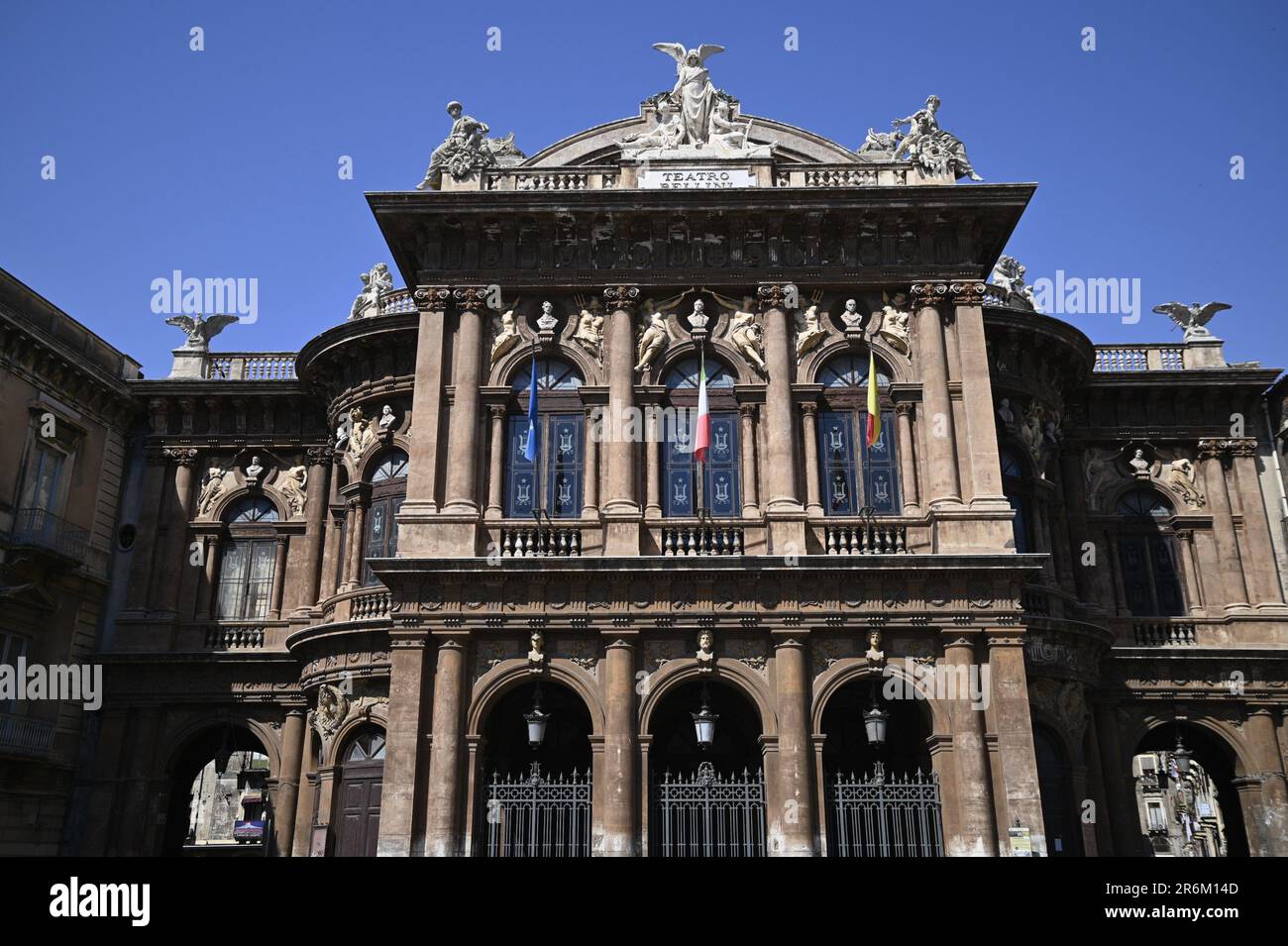 Scenic main entrance facade view of the historic landmark and Opera ...