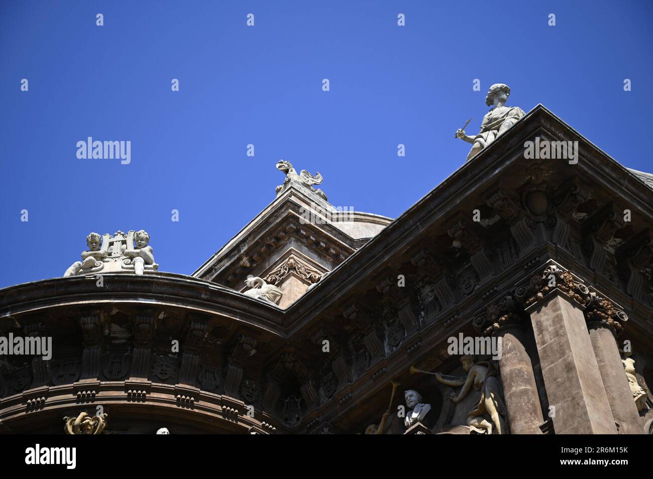 Scenic main entrance facade view of the historic landmark and Opera ...