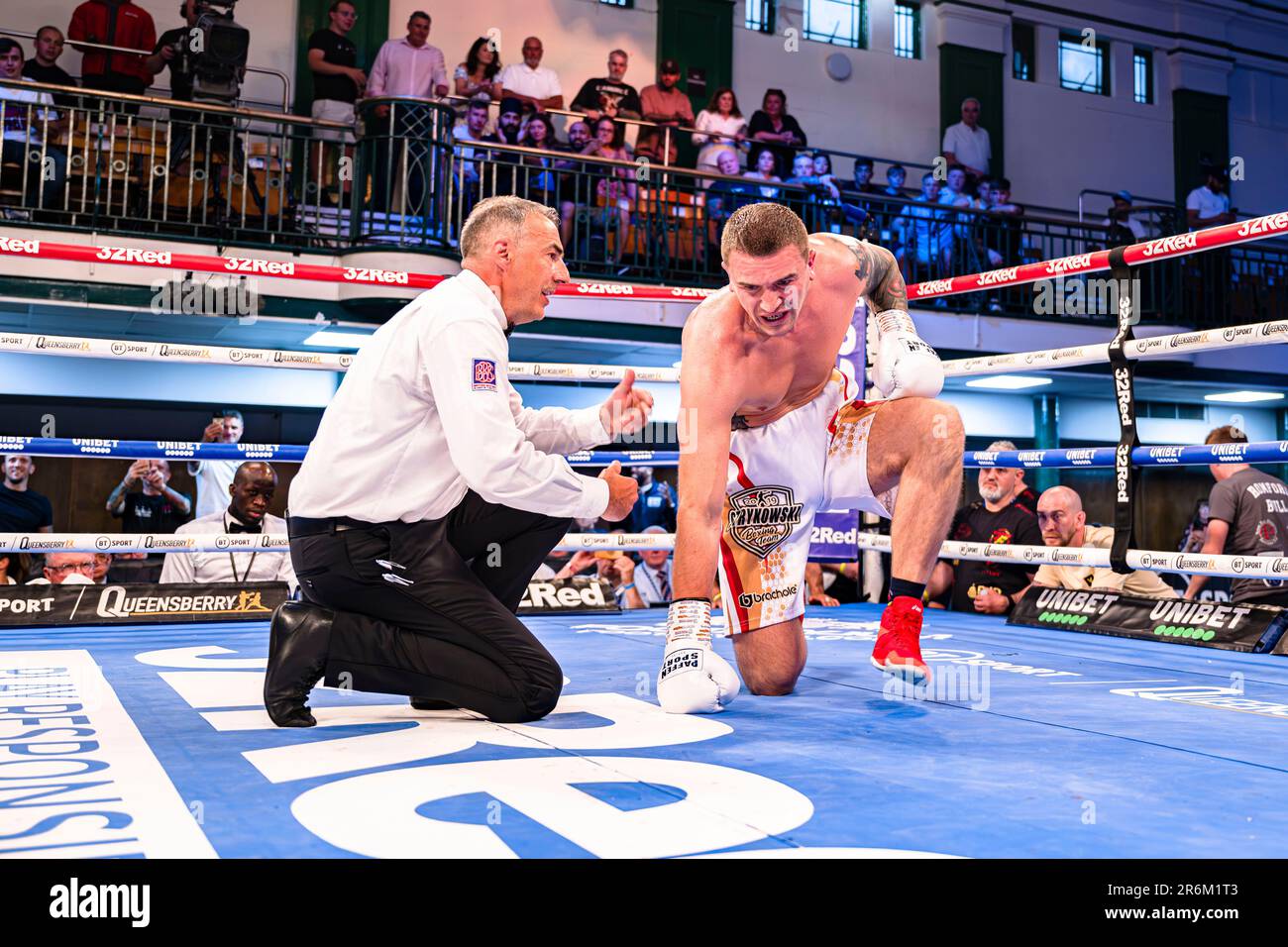 LONDON, UNITED KINGDOM. 09 Jun, 2023. Tommy Fletcher vs Pawel ...