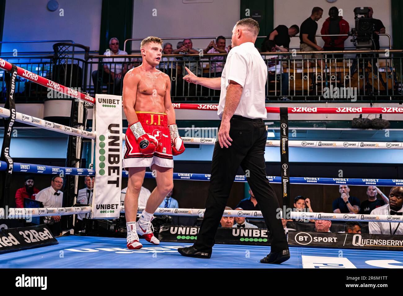 LONDON, UNITED KINGDOM. 09 Jun, 2023. Joshua Frankham vs Eligio ...