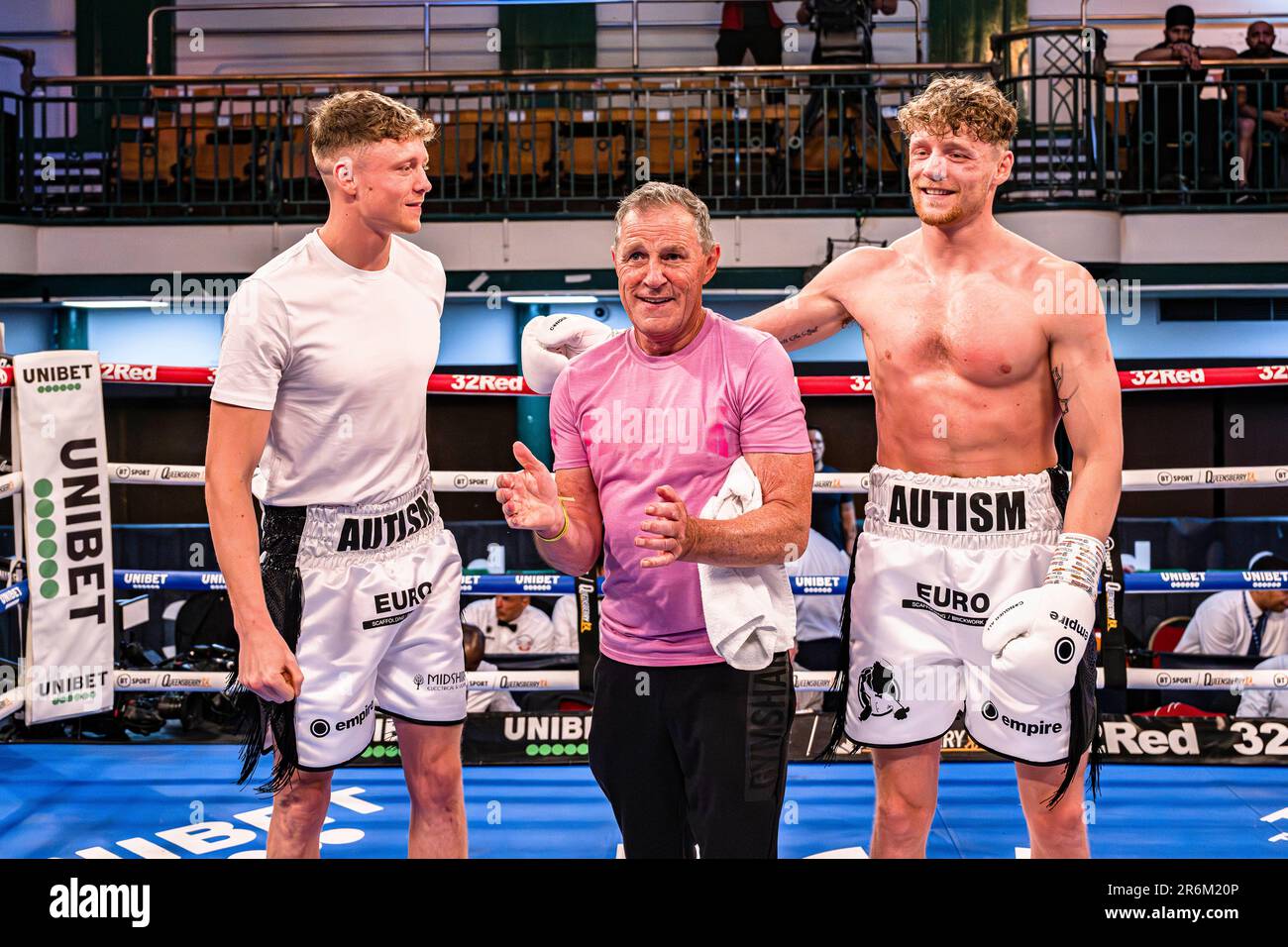 LONDON, UNITED KINGDOM. 09 Jun, 2023. Ben Fail vs Bartosz Glowacki ...