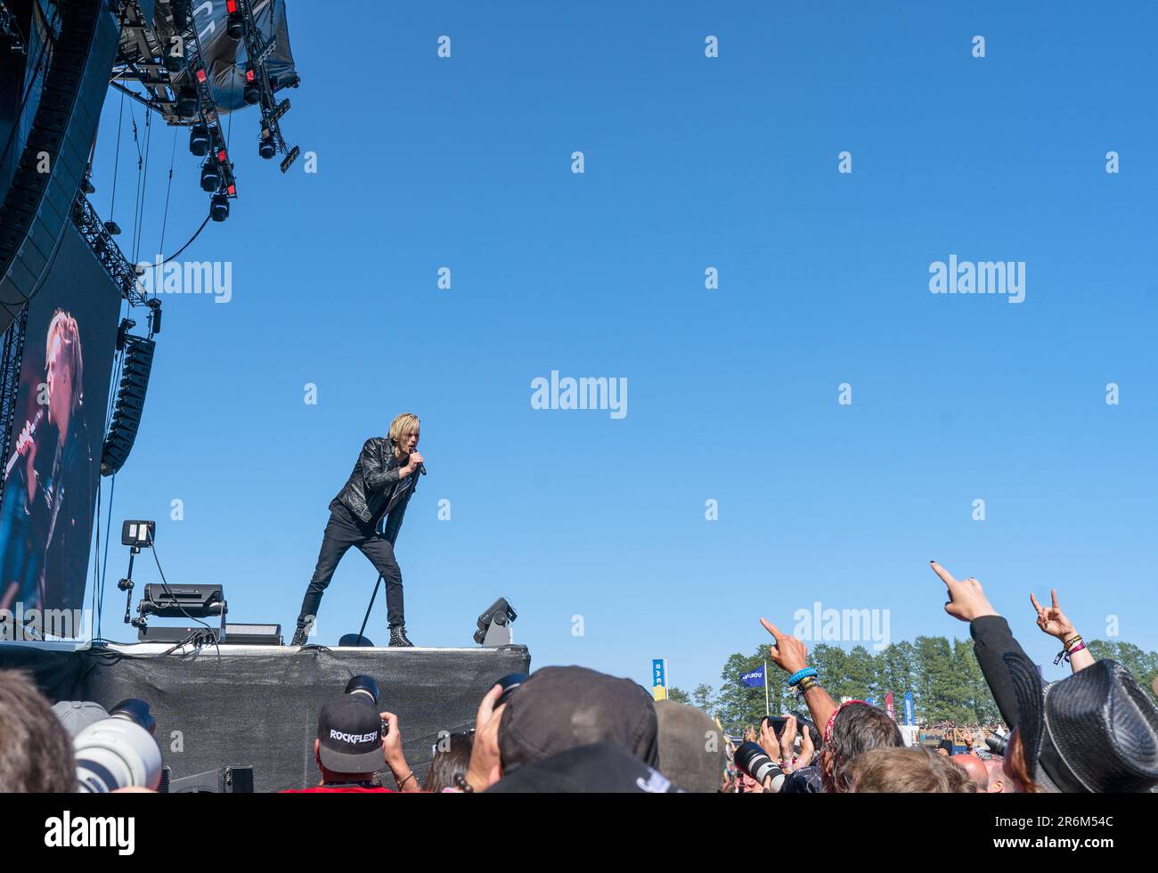 Skid row gig show hi-res stock photography and images - Alamy