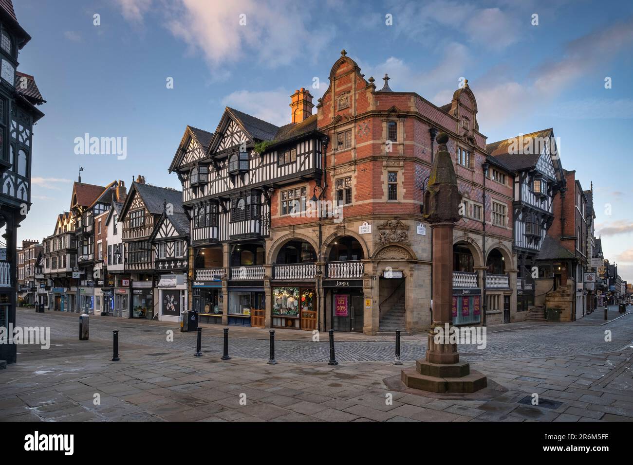 Chester Cross and Bridge Street Medieval Row, Bridge Street, Chester ...