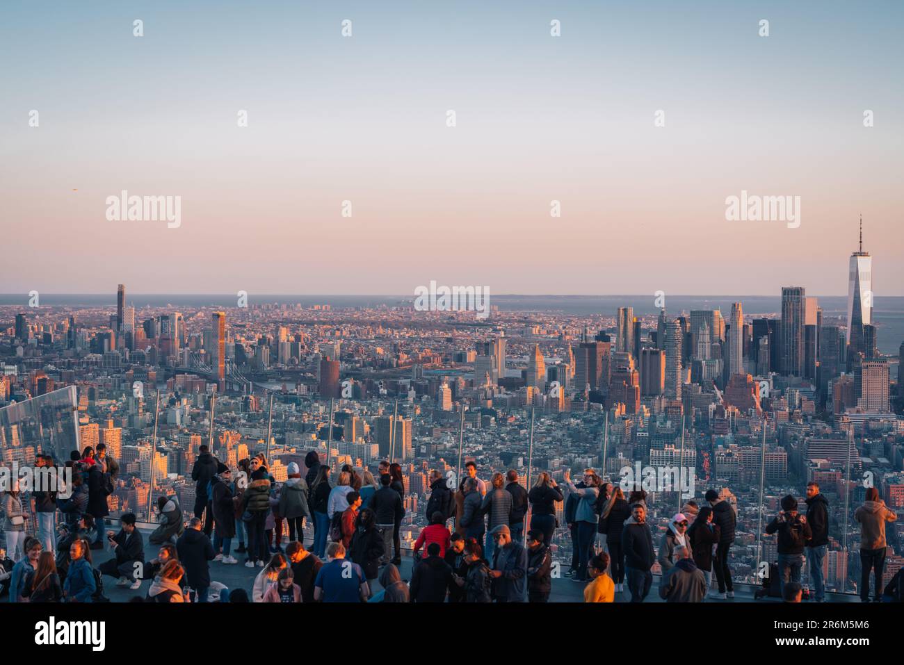 Crowd on the Edge rooftop, New York City Stock Photo - Alamy