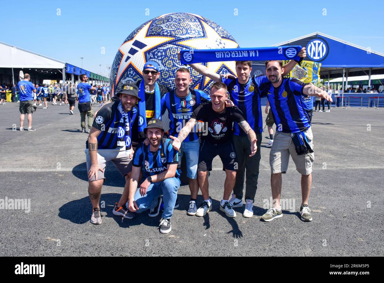 Istanbul, Turkey. 10th June, 2023. Football fans of Inter arrive at the ...