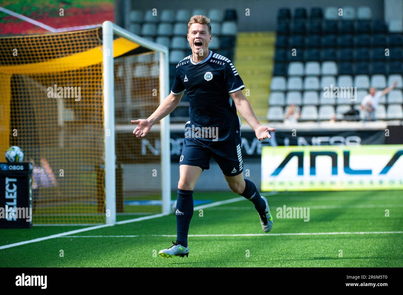 Goal gif hi-res stock photography and images - Alamy
