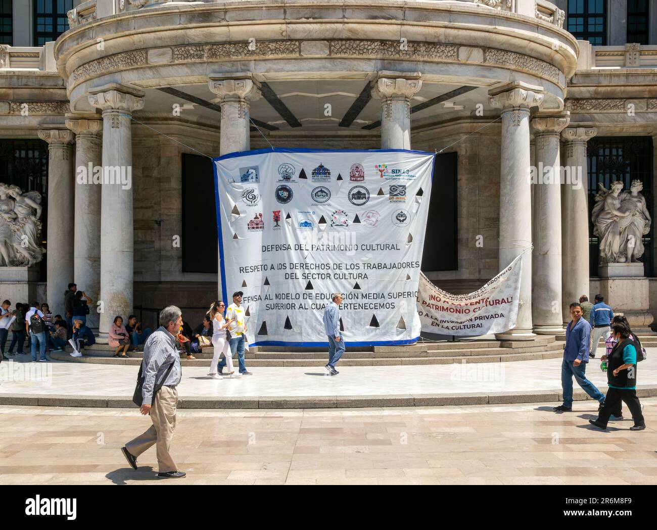 Protest posters banners outside Palacio de Bellas Artes, Palace of Fine ...