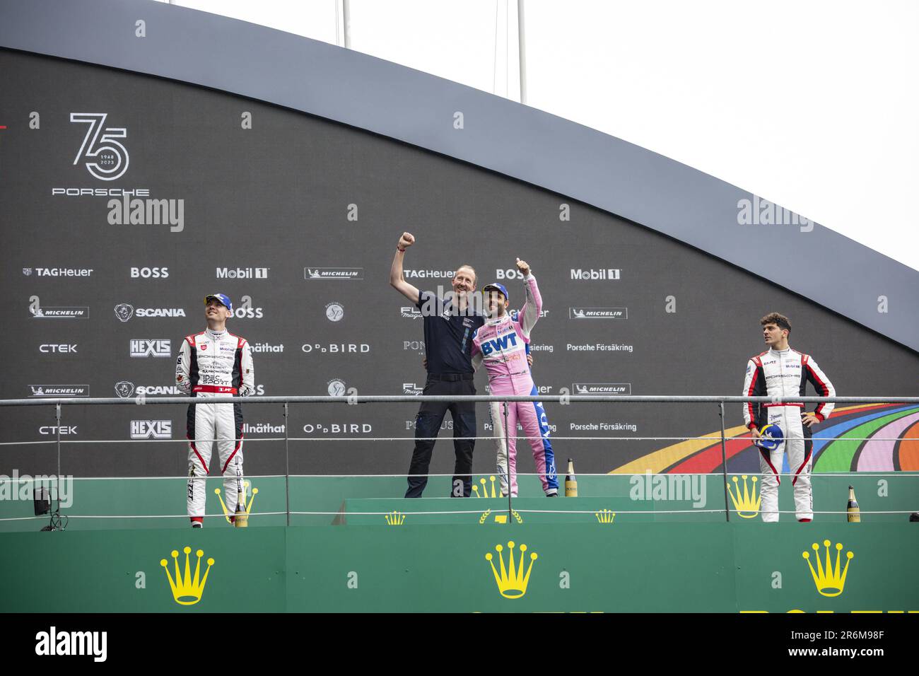 Tft racing hi-res stock photography and images - Alamy