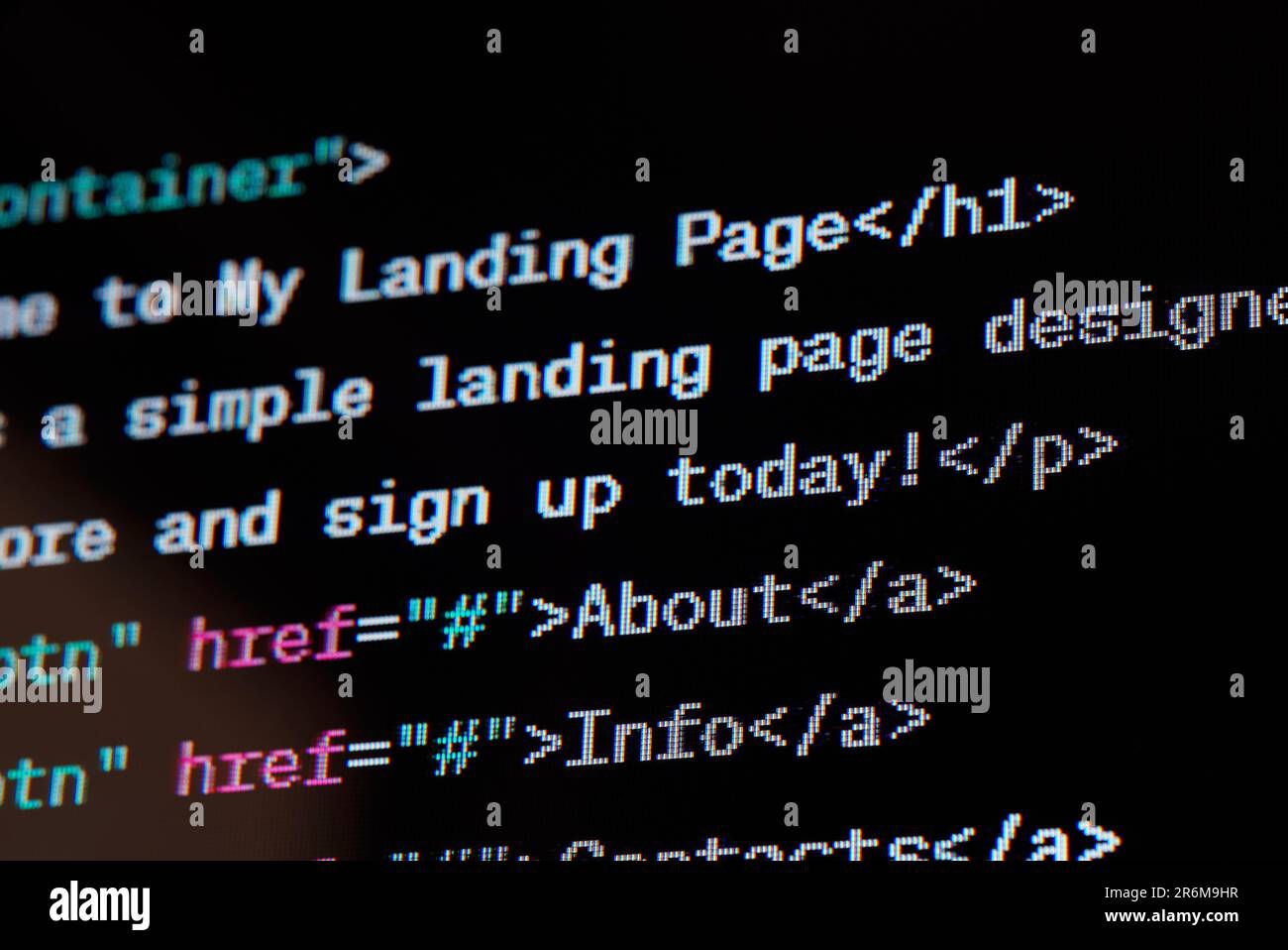 Source code on screen hi-res stock photography and images - Alamy
