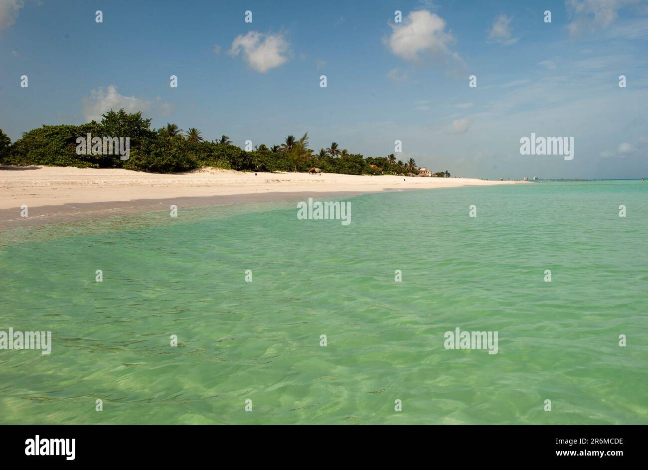 Varadero Beach, Cuba. A tropical beach with cool blue water Stock Photo ...