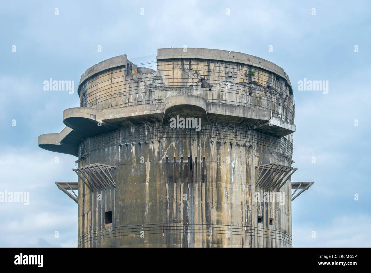 Berlin Flak Towers One Of WWII Flak Towers In Vienna, (walls Up To 3.5